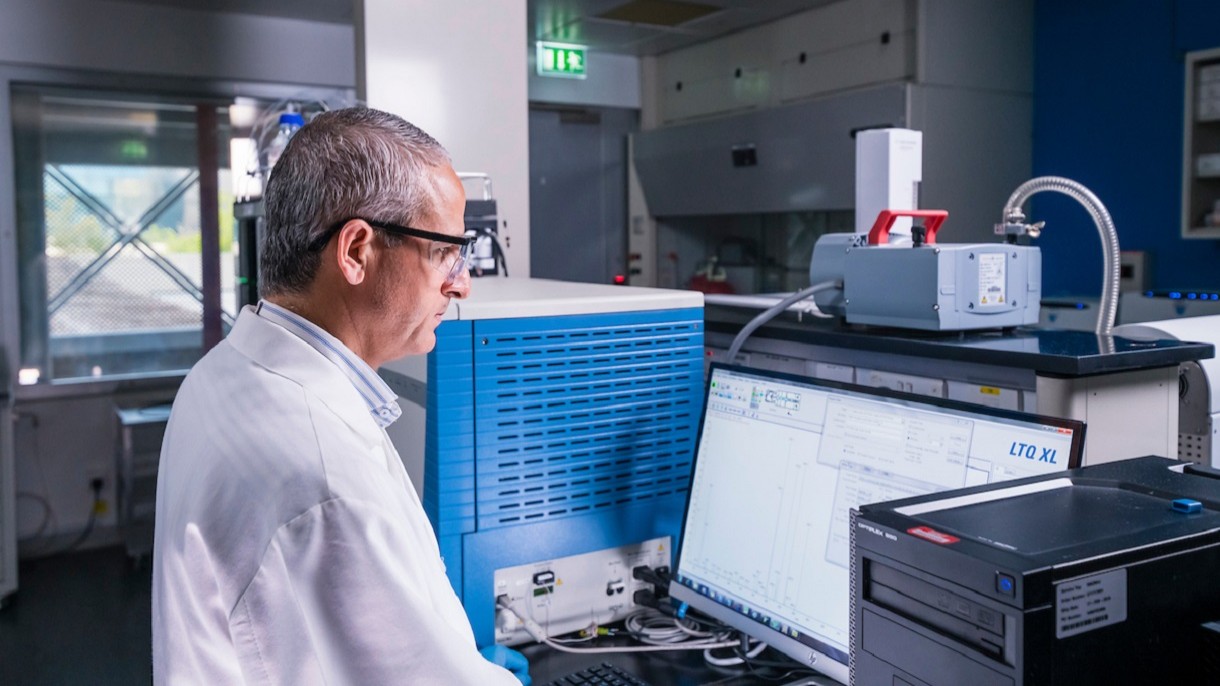 Laboratory capabilities - Water research labs | Global water ...