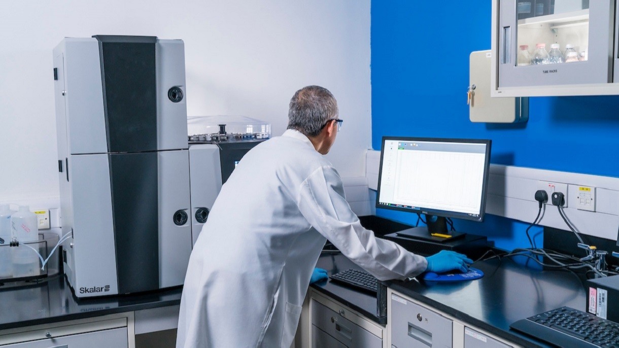 Laboratory capabilities | ConocoPhillips Global Water Sustainability Center